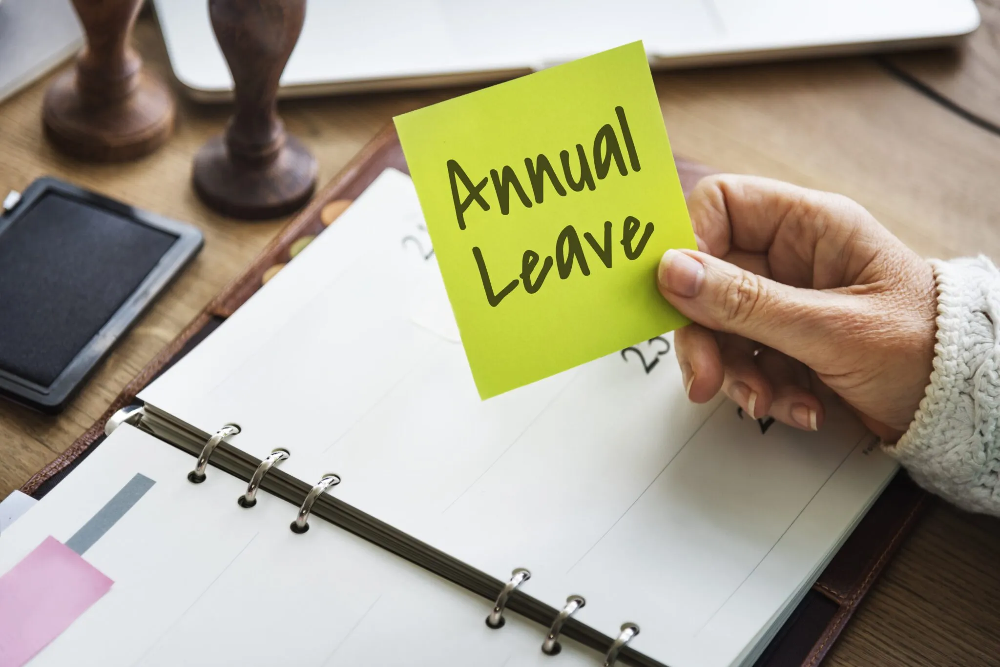 Shift Worker Annual Leave Entitlements in Australia: What SME Employers ...